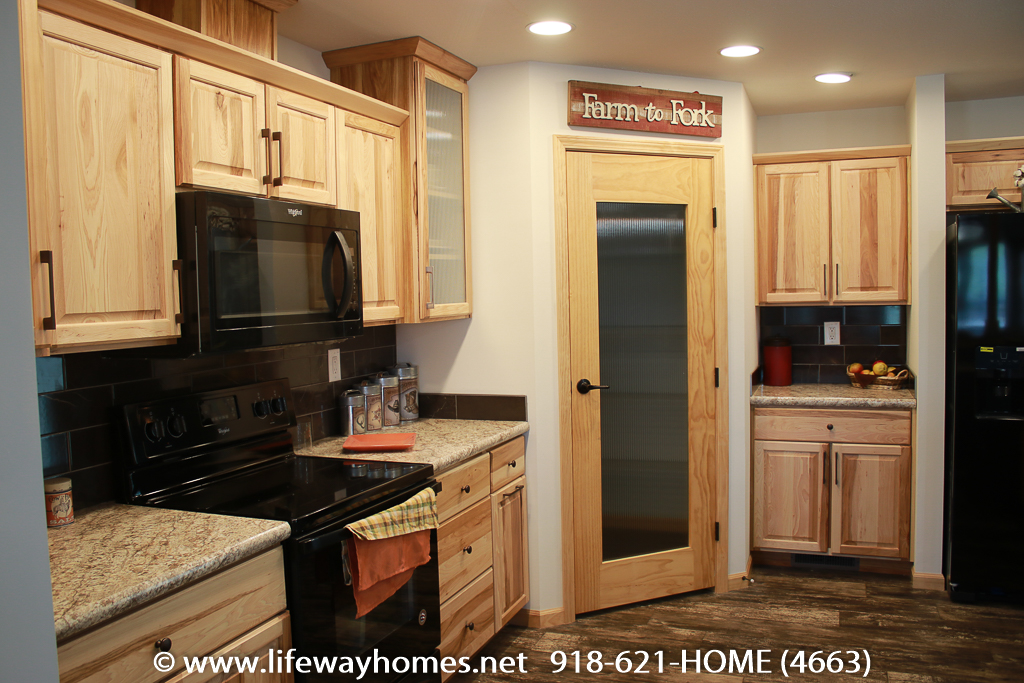 Pinewood Villa Manufactured Home - Lifeway Homes