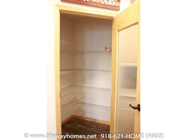 Pinewood Villa Manufactured Home - Lifeway Homes